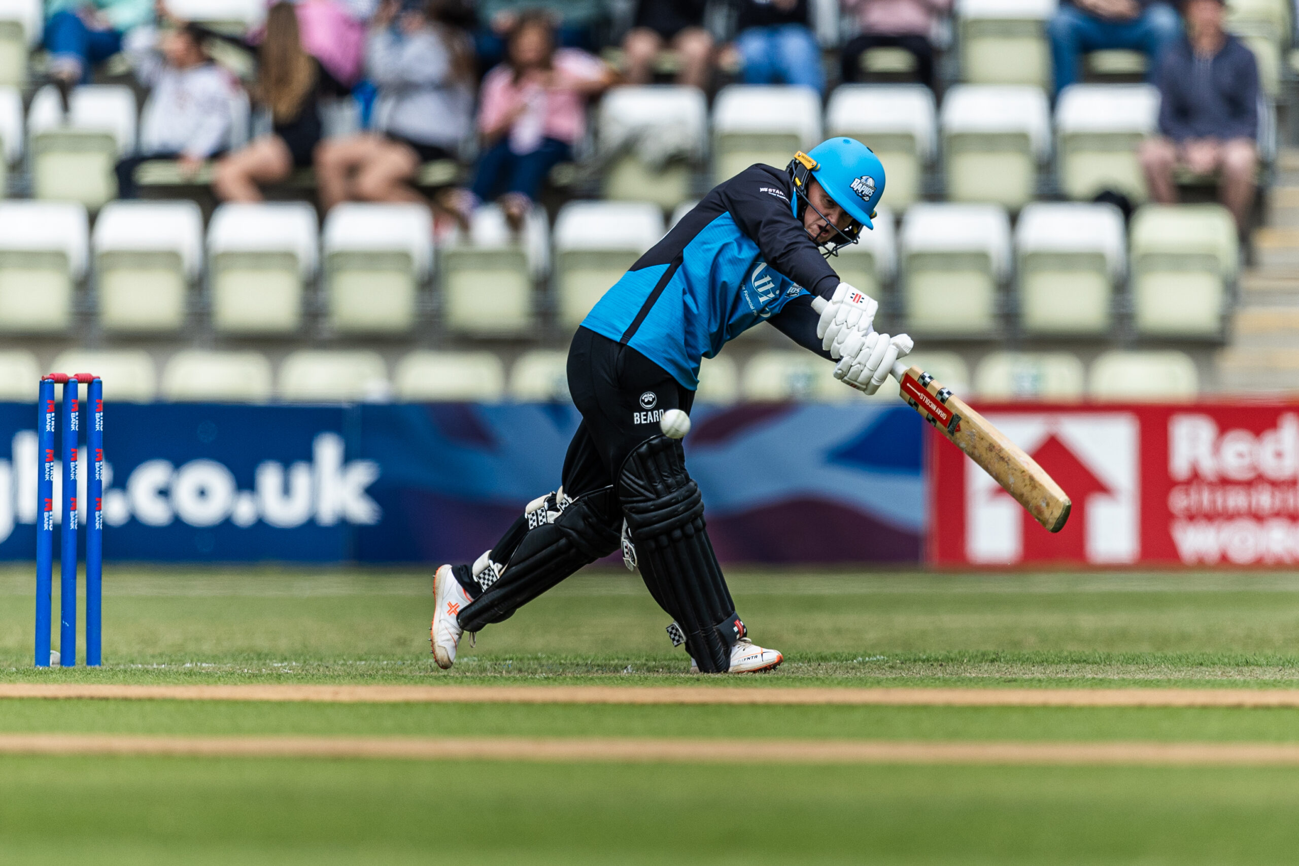 Davies Stays Defiant as Rapids Fall Short but Eye Quickfire Bounce-Back - Worcestershire CCC