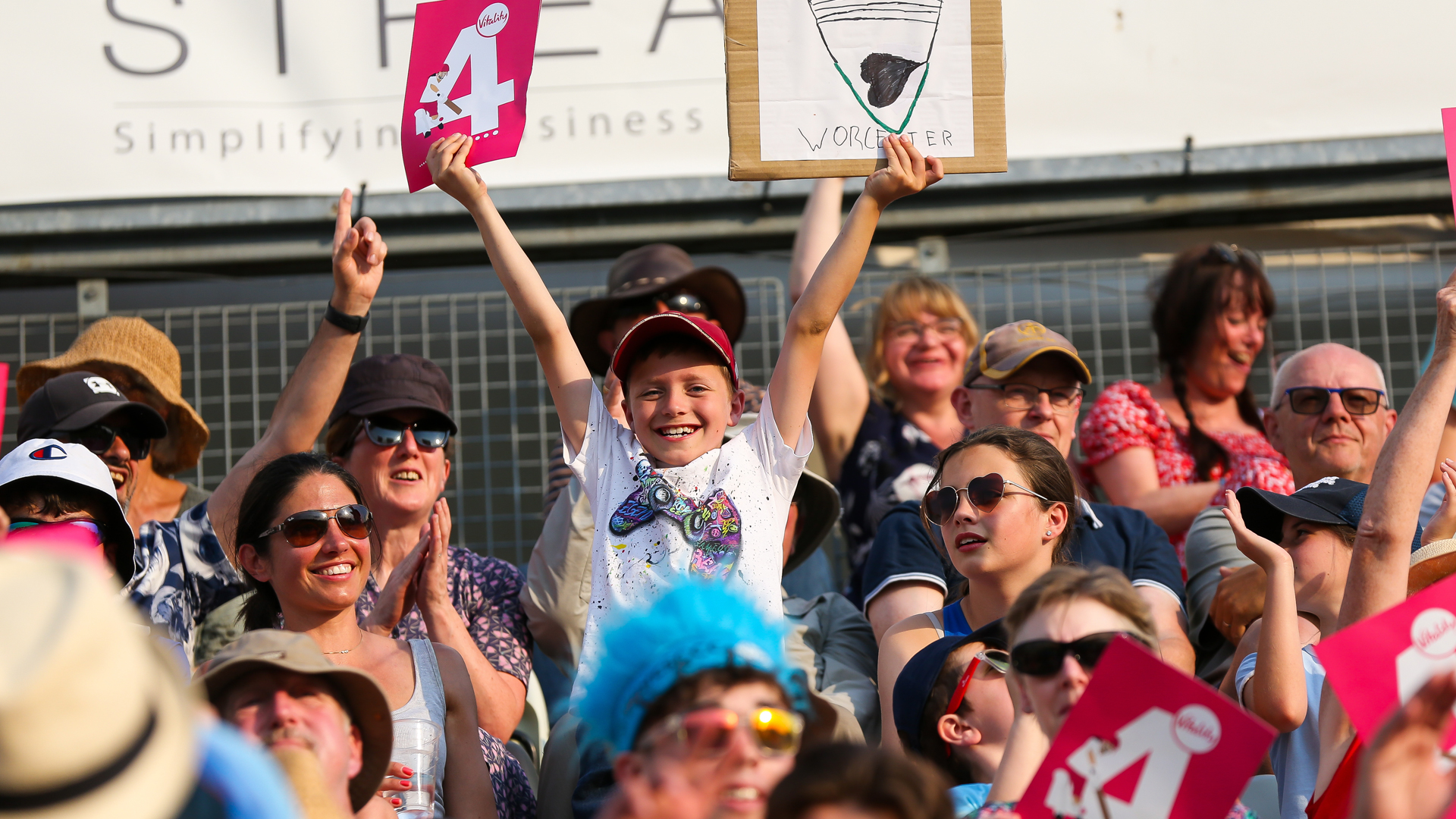 FEAST OF WEEKEND CRICKET AT NEW ROAD THIS SUMMER - Worcestershire CCC