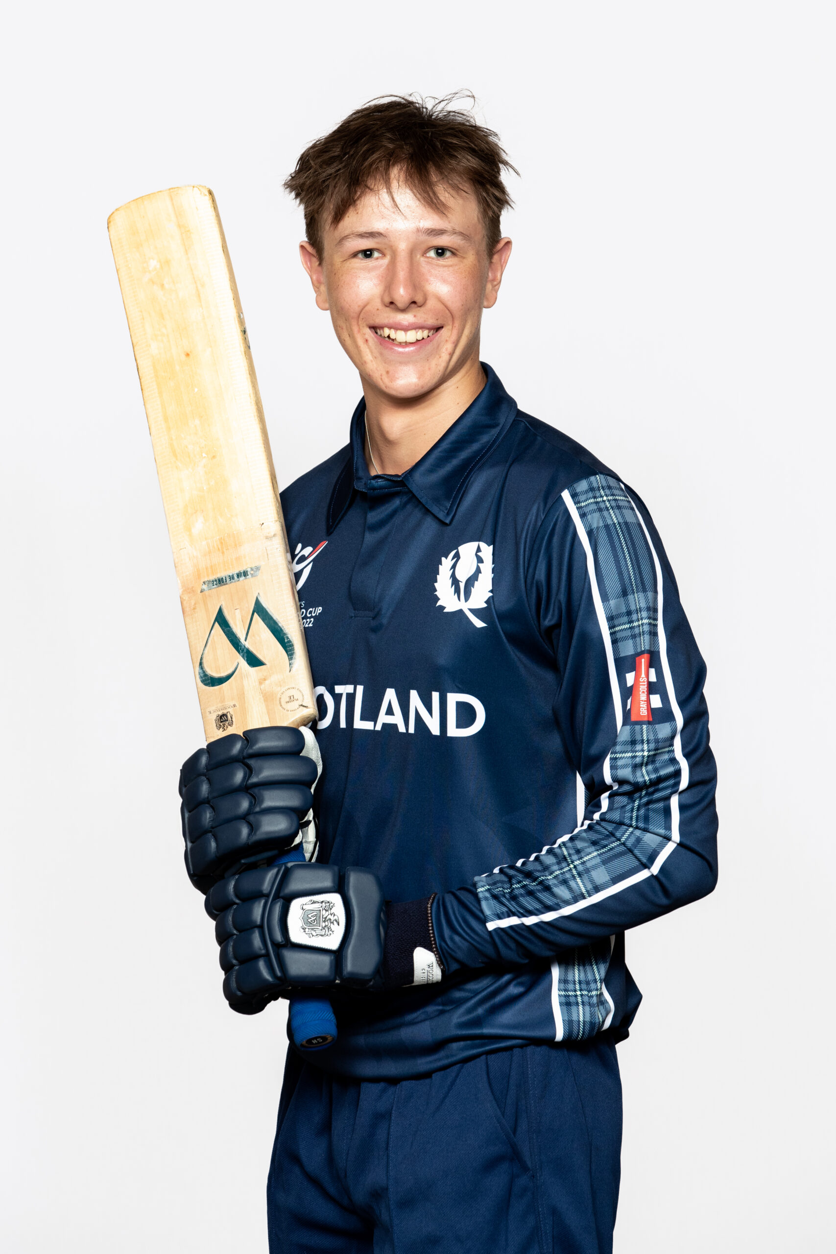 WICKET HAUL FOR SPINNER OLLY DAVIDSON IN SECOND ELEVEN CHAMPIONSHIP ...