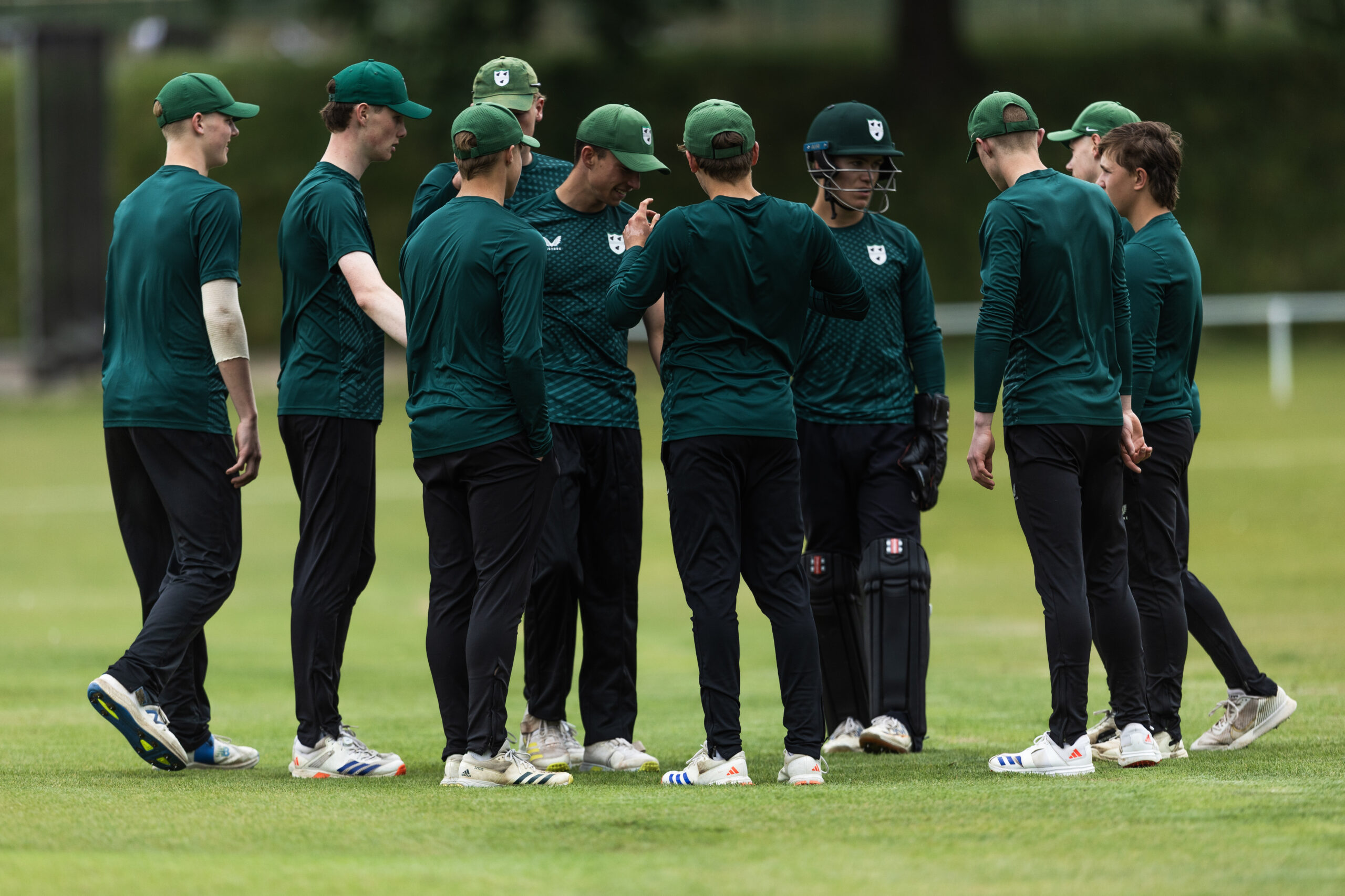 Hawes holds nerve as u18's progress to county cup semi - Worcestershire CCC